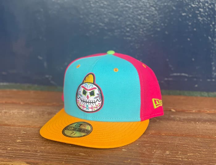 Altoona Curve Peces Dorados 59Fifty Fitted Hat by MiLB x New Era ...